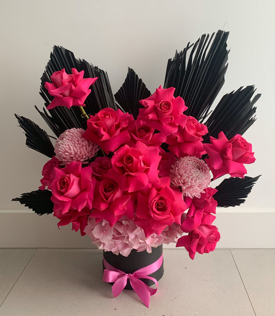 Celina Bloom Box – Reminiscent Blooms